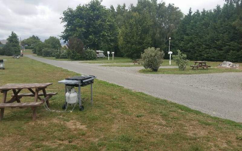 Blenheim Bridge Top 10 Holiday Park | Full Service Camp | New Zealand